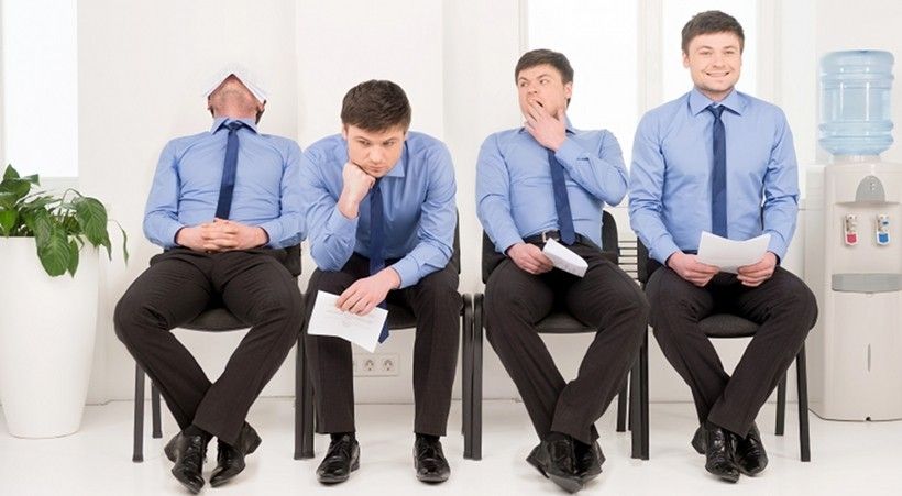 9 Body Language Mistakes To Avoid During Interviews - Marketing Mind