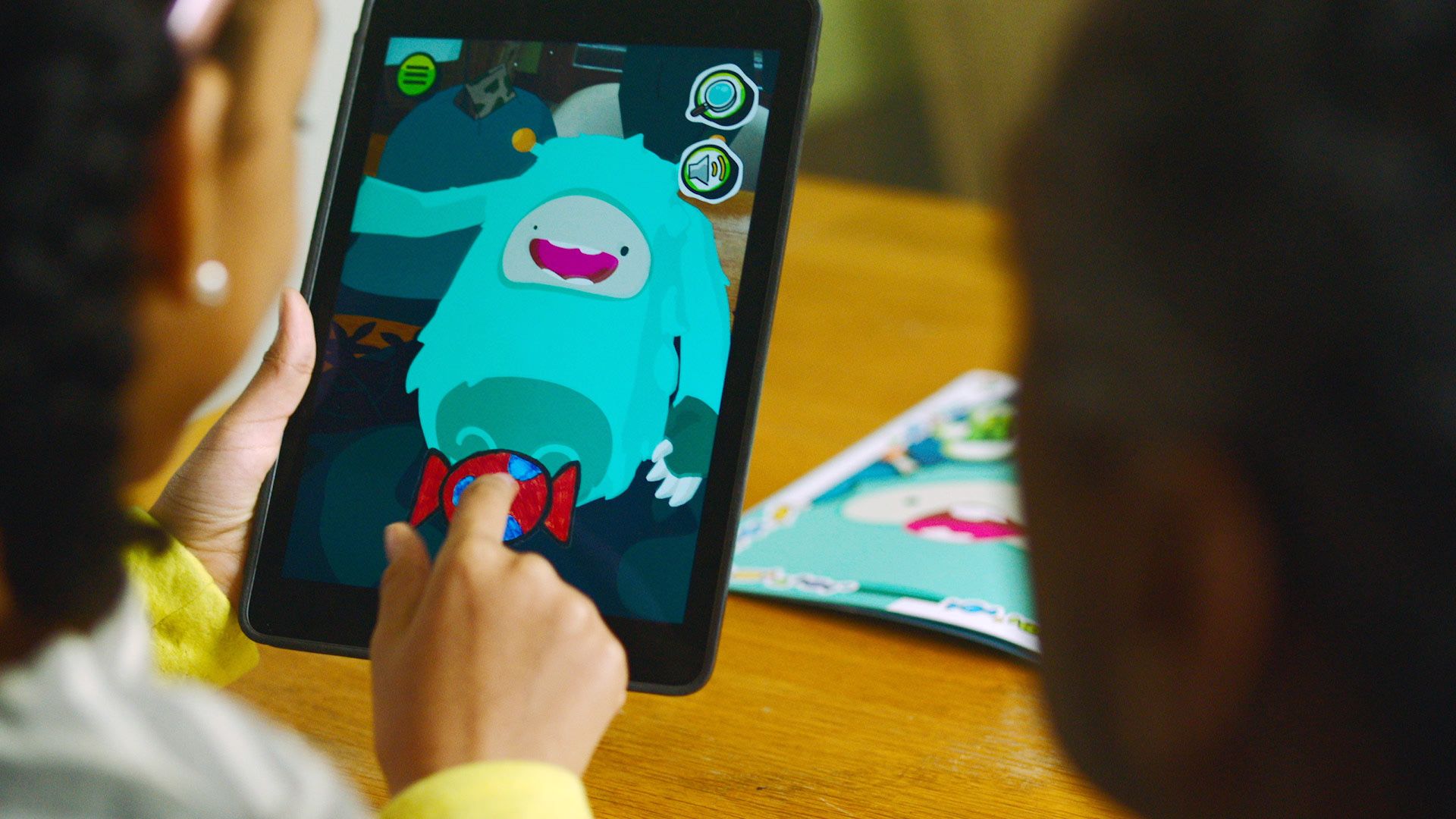 Top 8 AR Marketing Campaigns That Amazed The World — Marketing Mind