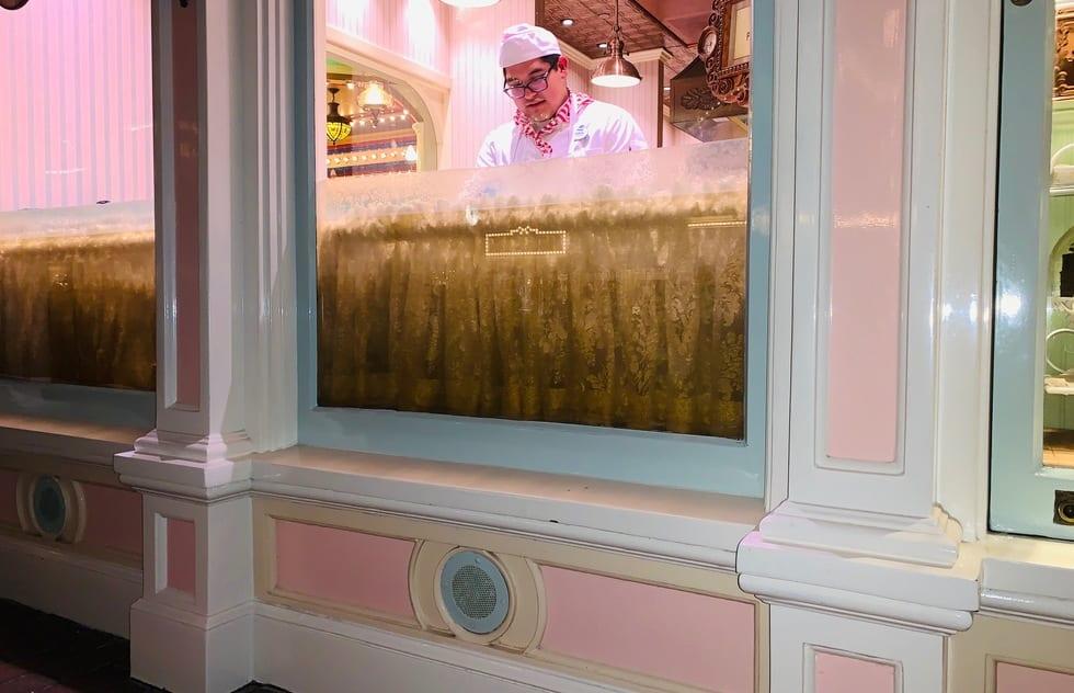 Aromas Of Disney: The Magic Behind Park Smellitizers — Marketing Mind